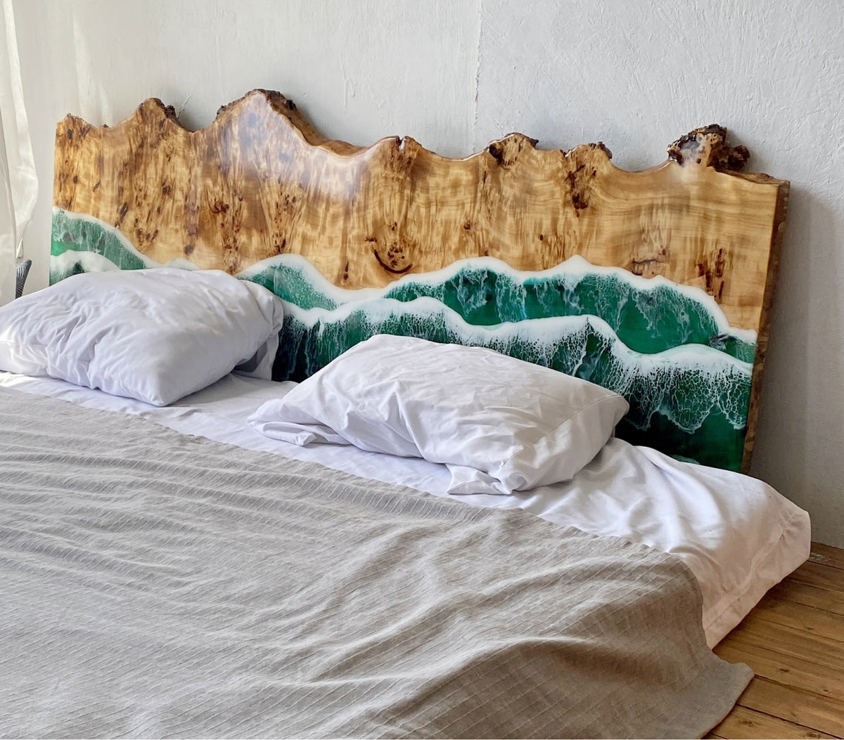 Handmade Epoxy Resin Tables | Wood Epoxy Resin Furniture – ThunderWood ...